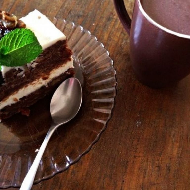 Spicy Spanish Bar Cake - Visit Southern Spain