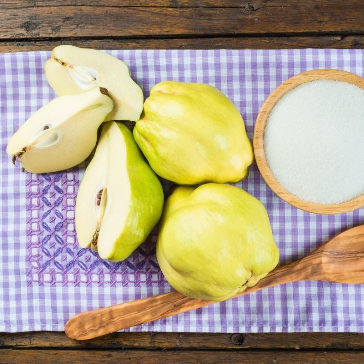 Dulce de Membrillo Recipe [Sweet Spanish Quince Paste] - Visit Southern ...