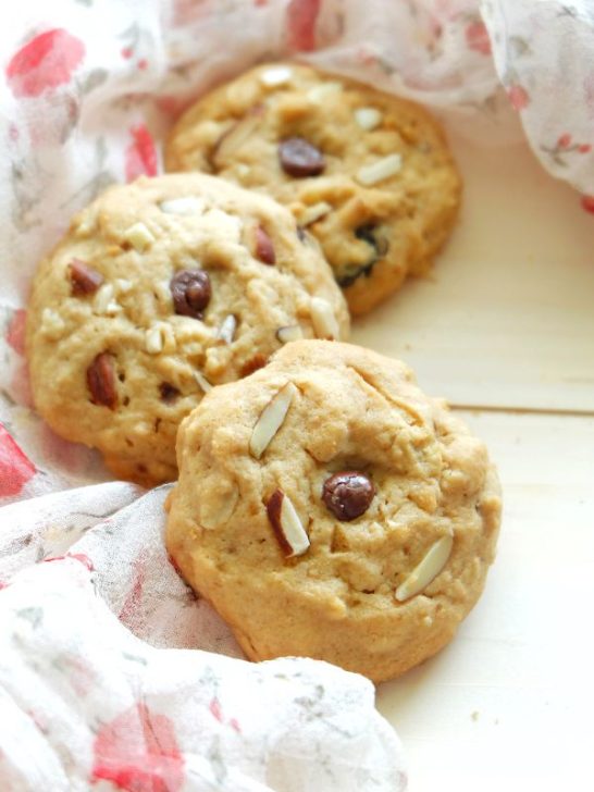 Easy Spanish Almond Cookies Recipe - Visit Southern Spain
