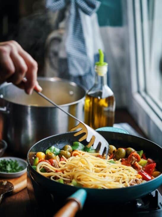 Best Spanish Mackerel Pasta Recipe - Visit Southern Spain